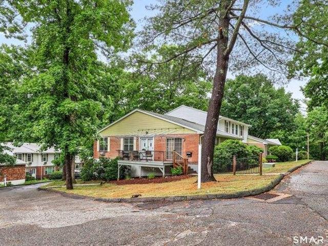 condo with 3 bedroom, Torrington CT DS104296078