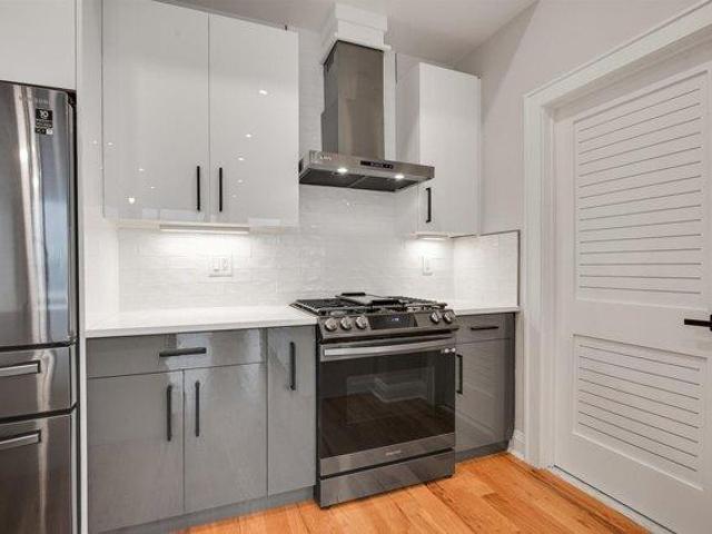 condo with 3 bedroom, Union City NJ ES104330646