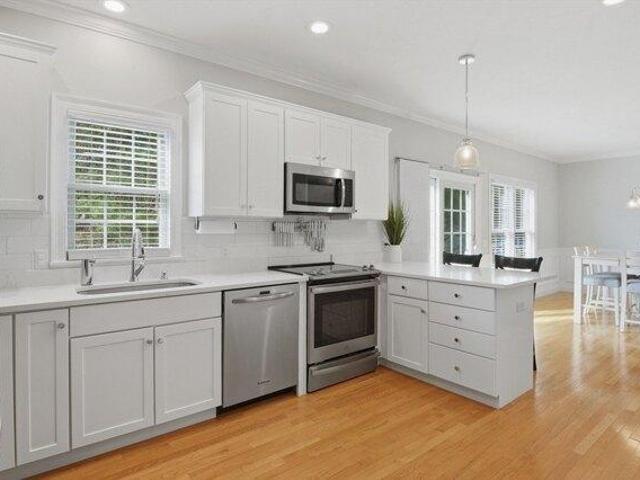 condo with 3 bedroom, Upton MA DS103098645