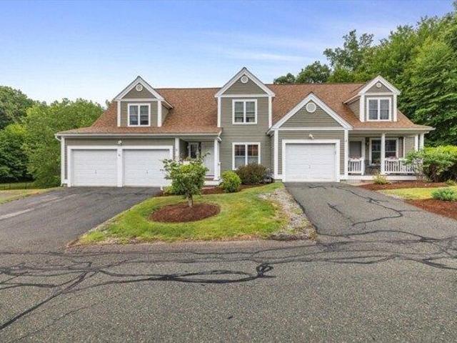condo with 3 bedroom, Uxbridge MA ES105040942