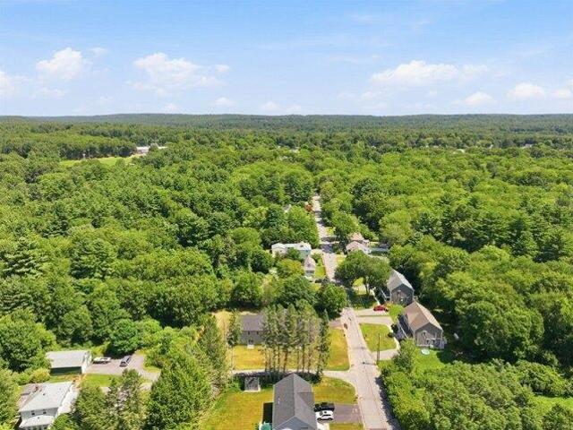 condo with 3 bedroom, Uxbridge MA ES105060040