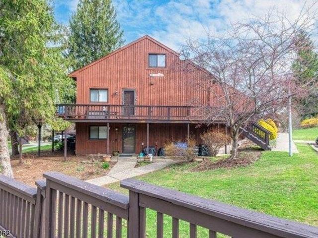 condo with 3 bedroom, Vernon NJ DS102257687