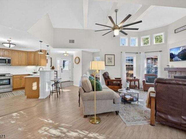 condo with 3 bedroom, Vernon NJ ES105171831