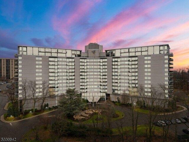 condo with 3 bedroom, Verona NJ DS104351377