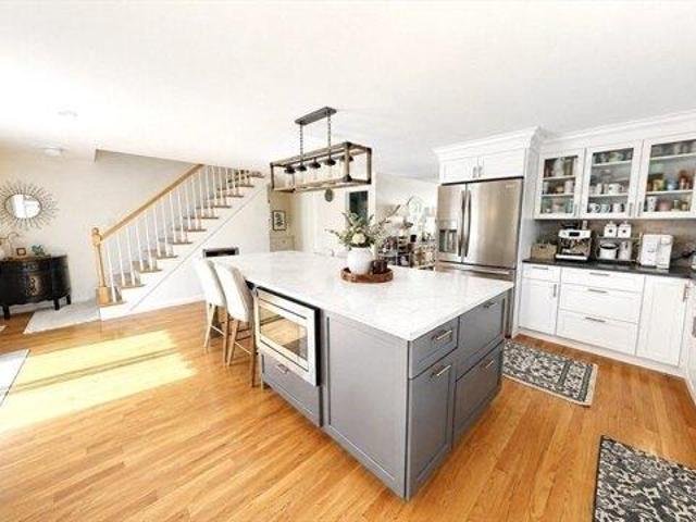 condo with 3 bedroom, Wakefield MA DS102369731