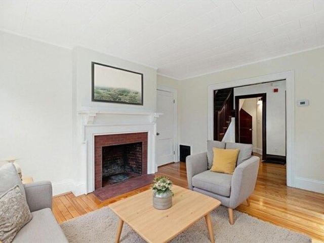 condo with 3 bedroom, Wakefield MA ES105175923