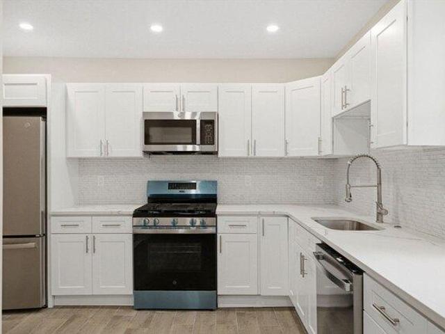 condo with 3 bedroom, Waltham MA DS103851090