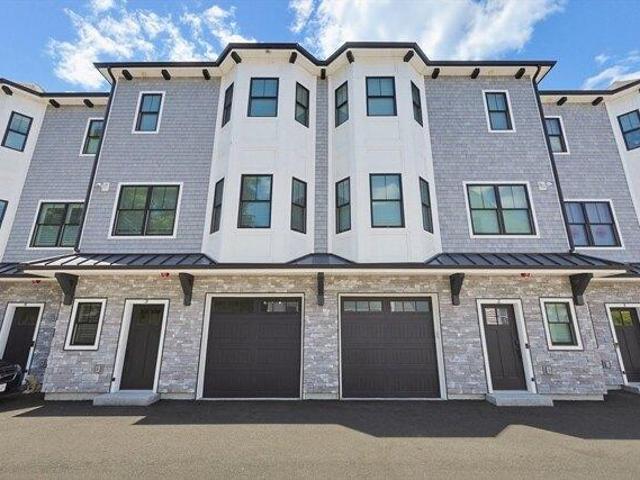 condo with 3 bedroom, Waltham MA DS103966525