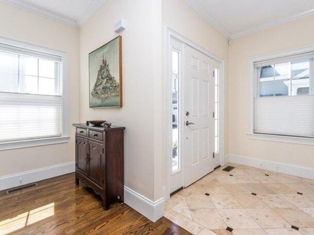 condo with 3 bedroom, Waltham MA ES103187600