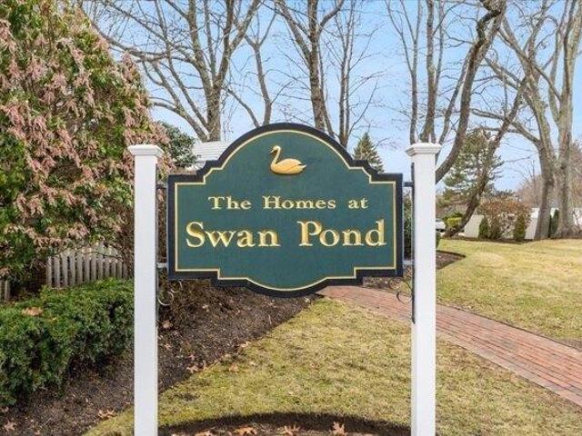condo with 3 bedroom, Walpole MA DLS102583078