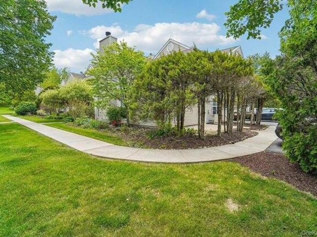 condo with 3 bedroom, Warwick NY DLS102565731