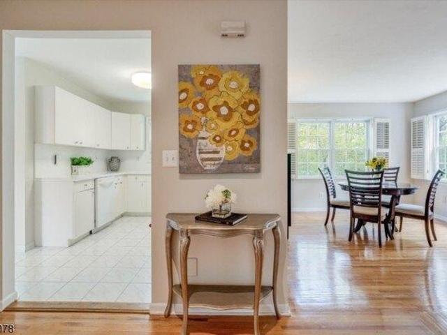 condo with 3 bedroom, Watchung NJ DLS102726380