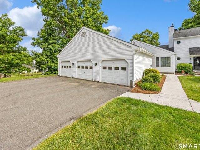 condo with 3 bedroom, Watertown CT ES104851226
