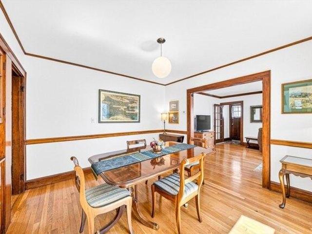 condo with 3 bedroom, Watertown MA ES103034922