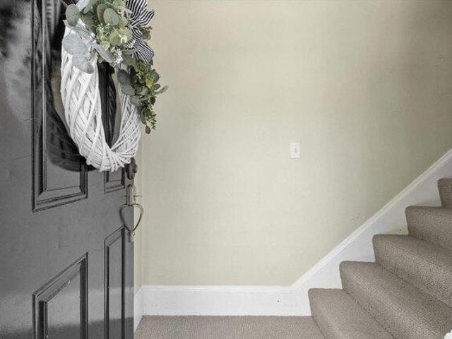 condo with 3 bedroom, Watertown MA ES105229712