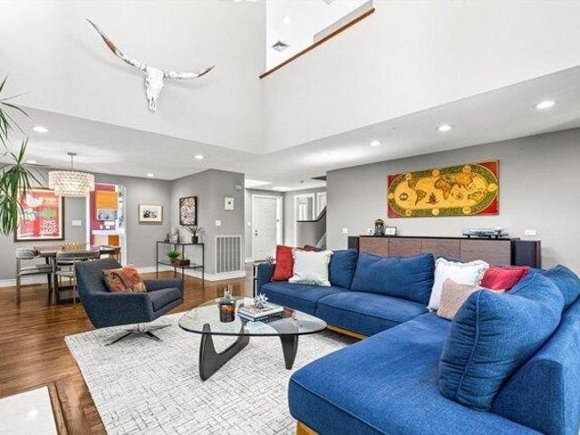 condo with 3 bedroom, Wayland MA ES104479755