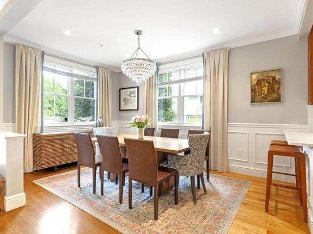 condo with 3 bedroom, Wayland MA ES103433878
