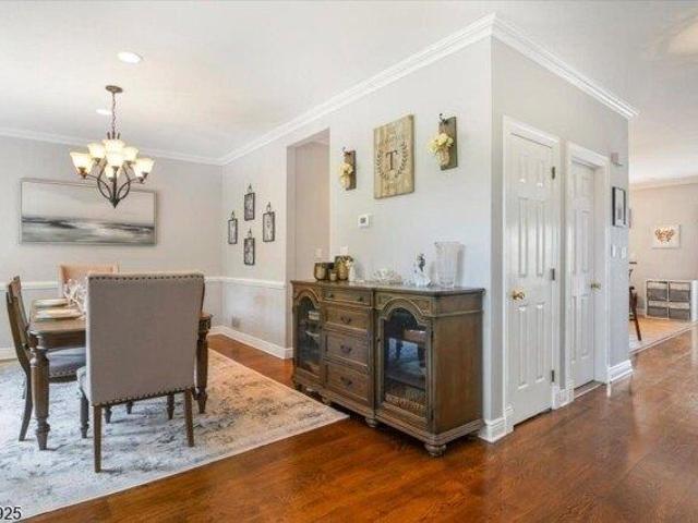 condo with 3 bedroom, Wayne NJ ES104444731