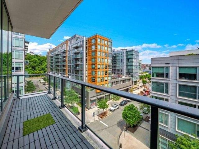 condo with 3 bedroom, Weehawken NJ ES104849289