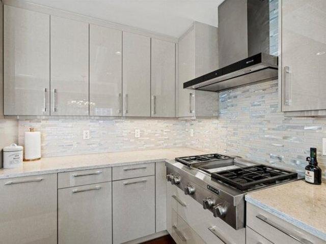 condo with 3 bedroom, Weehawken NJ ES104233063