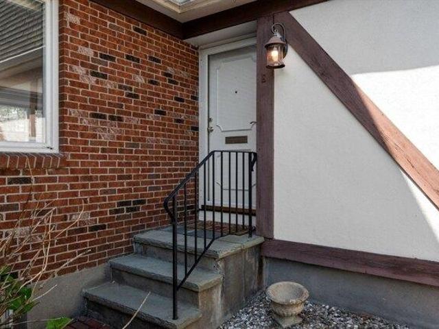 condo with 3 bedroom, Wellesley MA DLS102860823