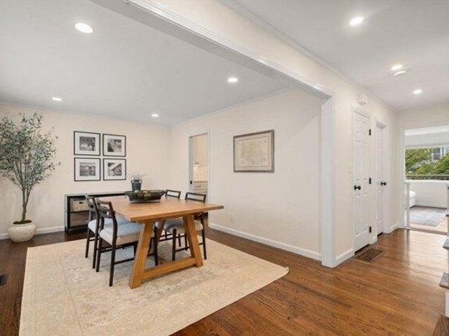 condo with 3 bedroom, Wellesley MA DLS103017353