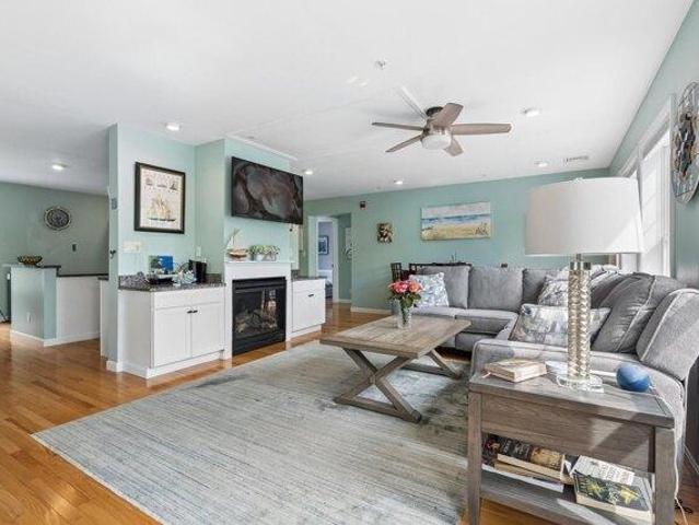 condo with 3 bedroom, Wells ME ES105232572