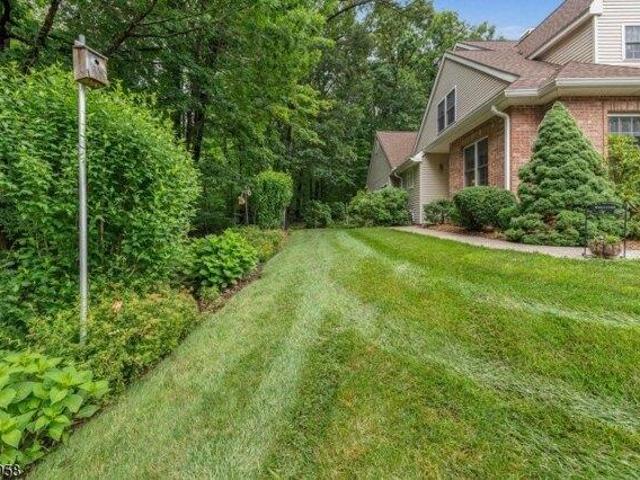 condo with 3 bedroom, West Milford NJ ES105202613