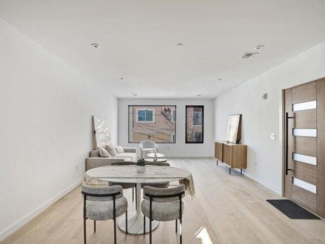 condo with 3 bedroom, West New York NJ ES104542358