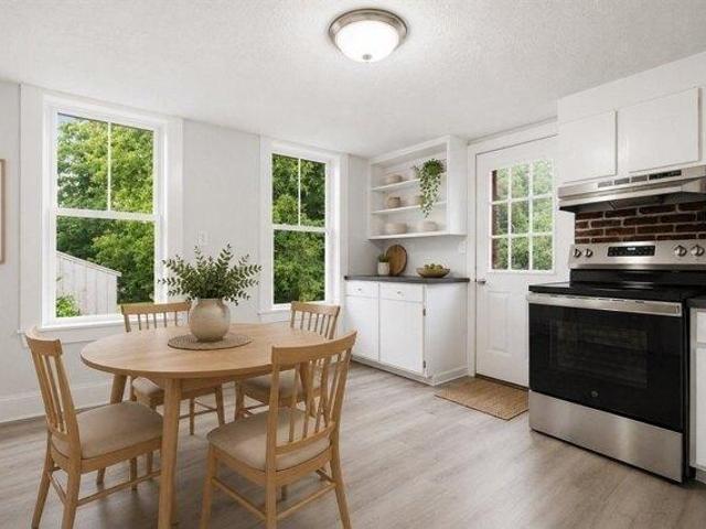 condo with 3 bedroom, West Newbury MA ES105207301