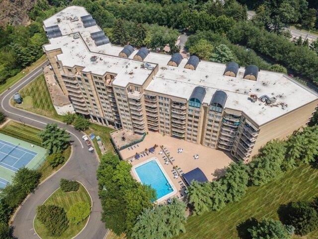 condo with 3 bedroom, West Orange NJ DS102775768