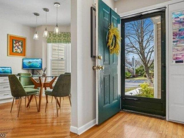 condo with 3 bedroom, West Orange NJ DS102779061