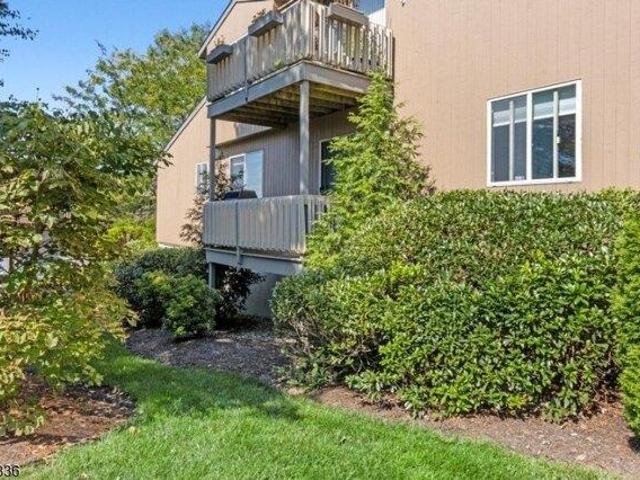condo with 3 bedroom, West Orange NJ ES104266631
