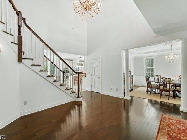 condo with 3 bedroom, West Orange NJ ES104237708