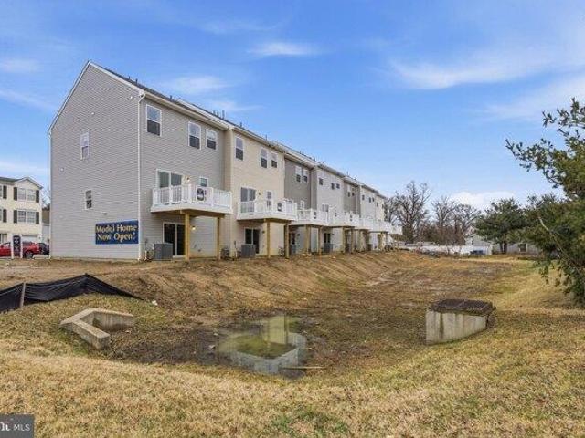 condo with 3 bedroom, West Deptford NJ DLS101604178