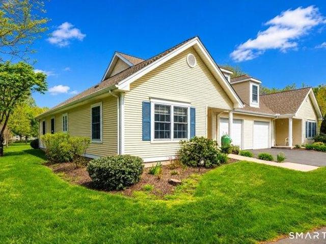 condo with 3 bedroom, West Hartford CT DS103436607