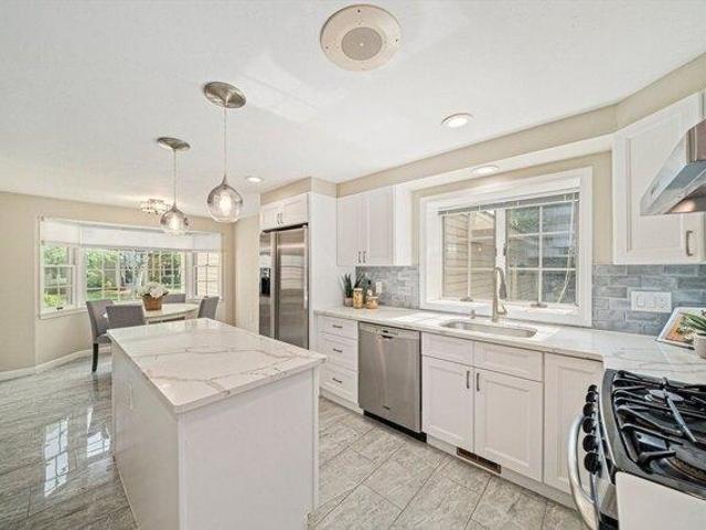 condo with 3 bedroom, Westborough MA DS102592451