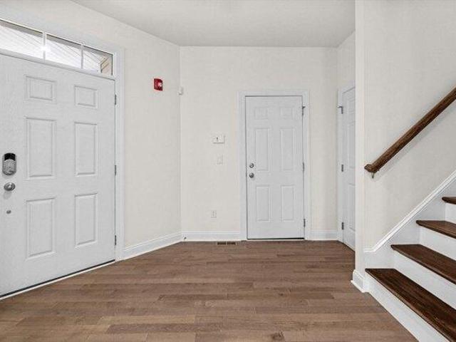 condo with 3 bedroom, Westborough MA ES103663252