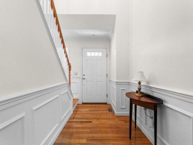 condo with 3 bedroom, Westborough MA ES105206112
