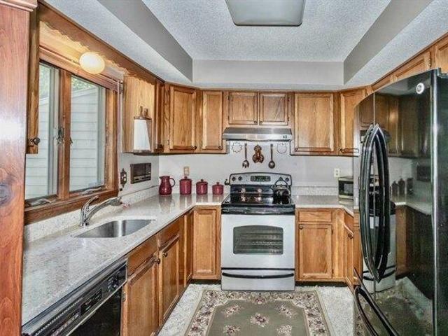 condo with 3 bedroom, Westfield MA DLS102922987
