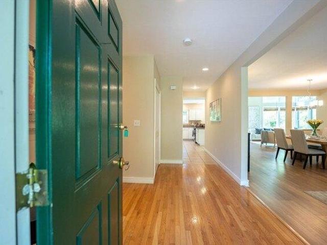 condo with 3 bedroom, Weston MA DS104078526