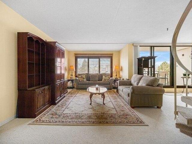 condo with 3 bedroom, Weymouth MA DS103250736