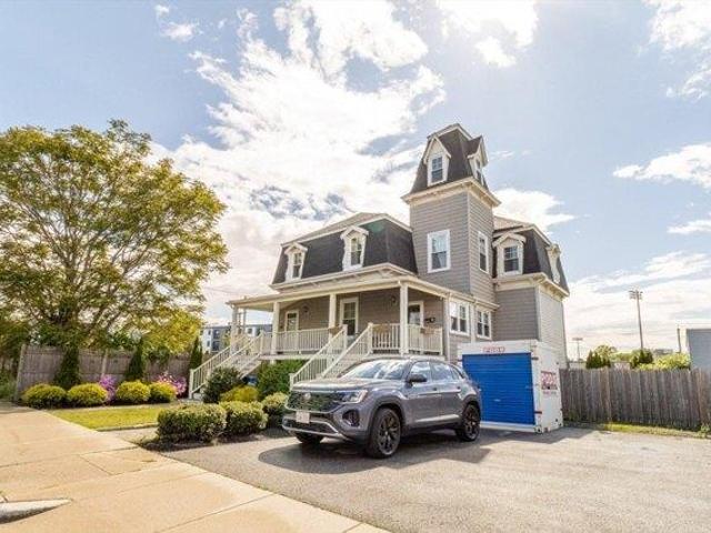 condo with 3 bedroom, Winthrop MA ES103127469