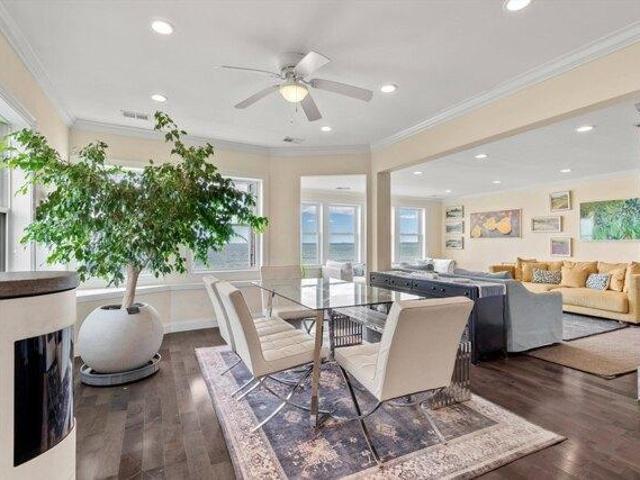 condo with 3 bedroom, Winthrop MA ES105109004