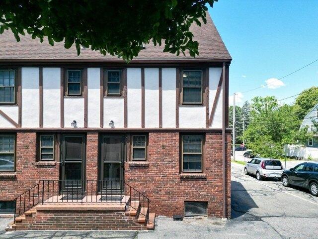 condo with 3 bedroom, Winchester MA DS104191816