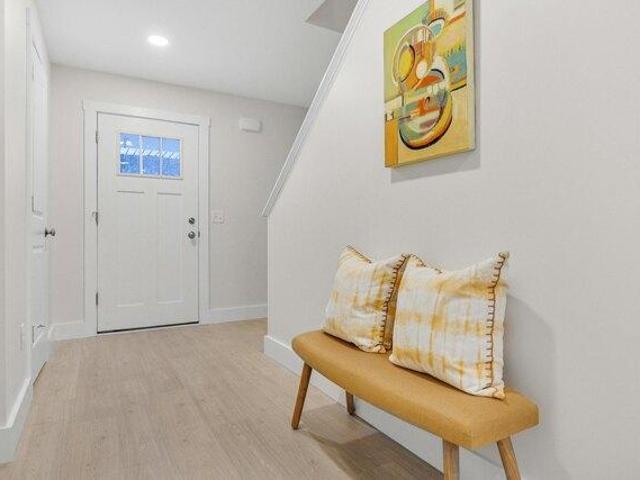 condo with 3 bedroom, Windham ME DS104044366