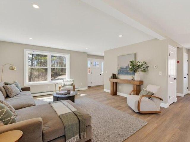 condo with 3 bedroom, Windham ME ES104234377