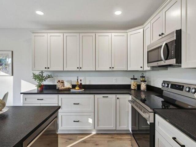 condo with 3 bedroom, Windham ME ES105159886