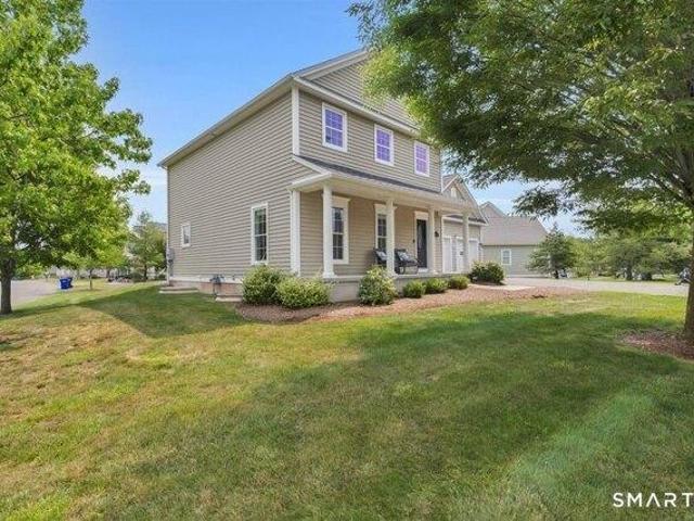 condo with 3 bedroom, Windsor Locks CT ES104812134