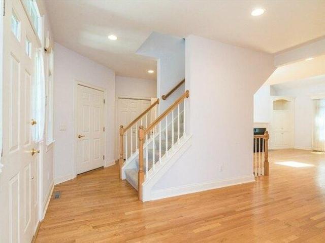 condo with 3 bedroom, Wilbraham MA ES105059308